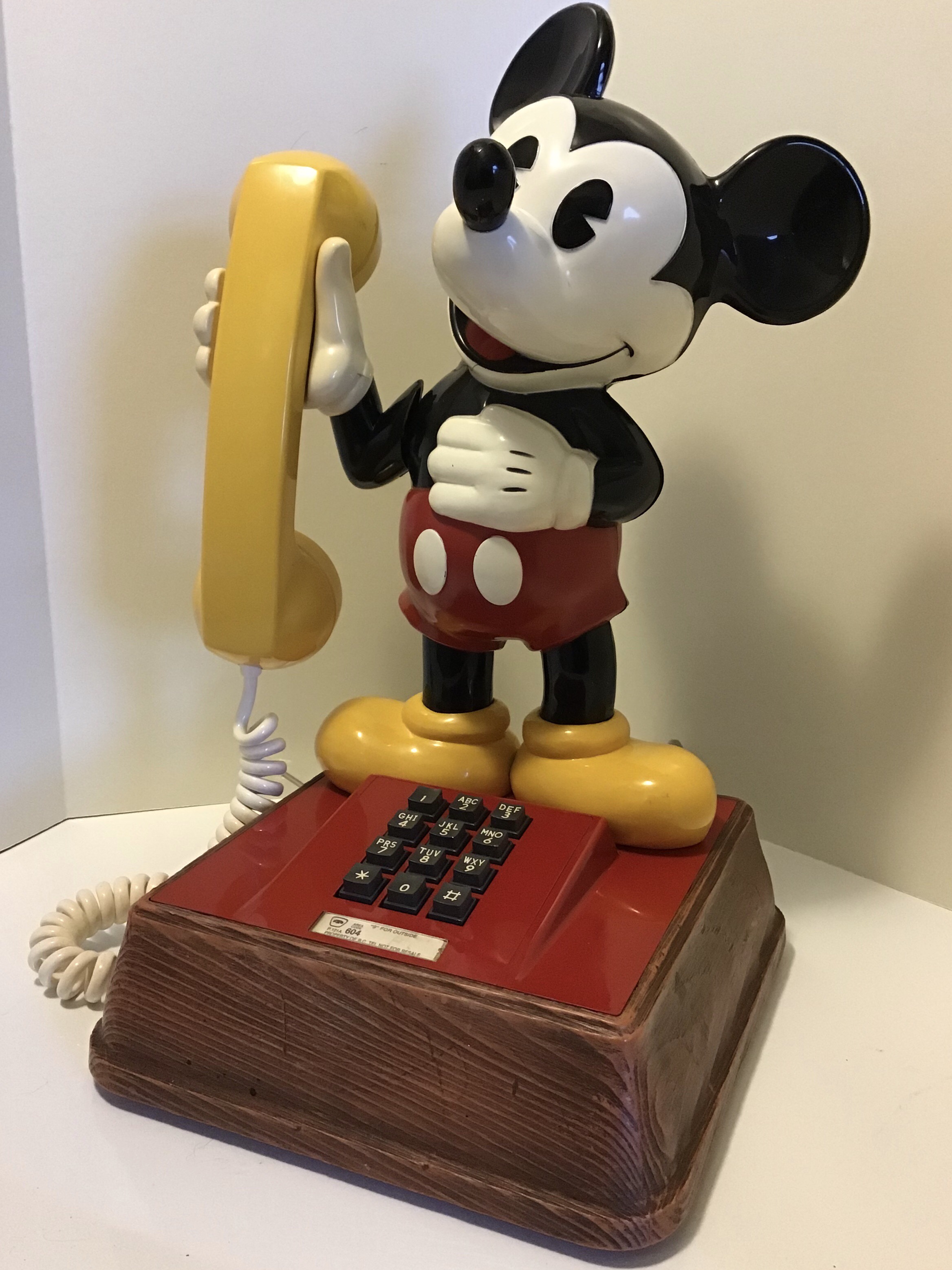 Solved: Using my phone abroad (international roaming in Eu... - Community