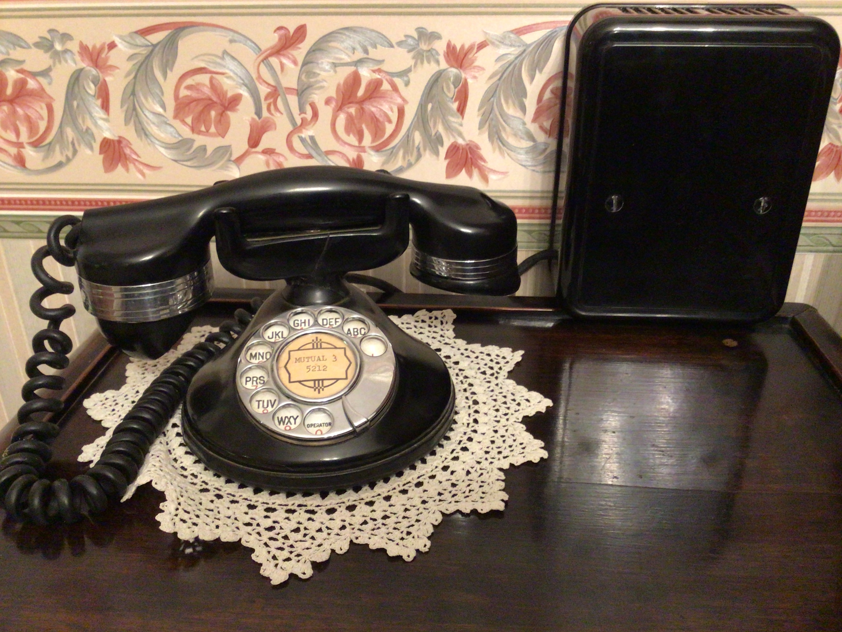 “Wired, non-Wireless Hard-Wired Phones with {or wi... - Community